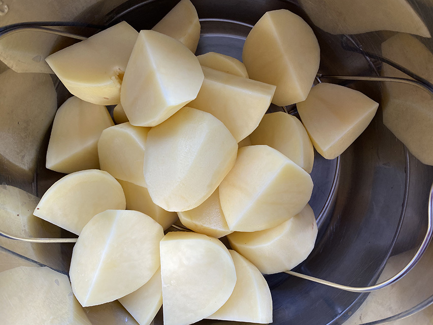 Easy Instant Pot Mashed Potatoes - A Healthy Makeover